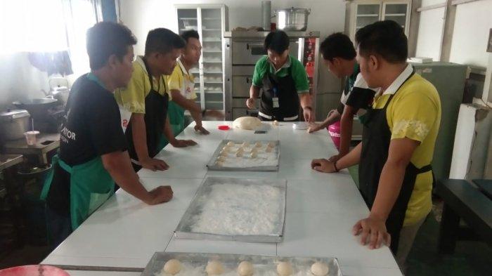 Kalselpedia: Lapas Kelas II A Banjarmasin atau Lapas Teluk Dalam ... Kalselpedia: Lapas Kelas II A Banjarmasin atau Lapas Teluk Dalam ...