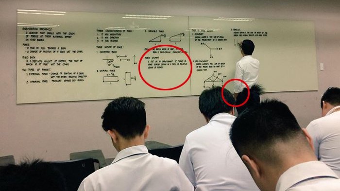 Viral Foto Dosen Mengajar Di Kelas Sekilas Normal Tapi Kekaguman Muncul Saat Gambar Diperbesar